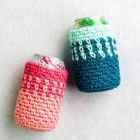 Easy Crochet Can Cozy - Free Pattern - Sarah Maker