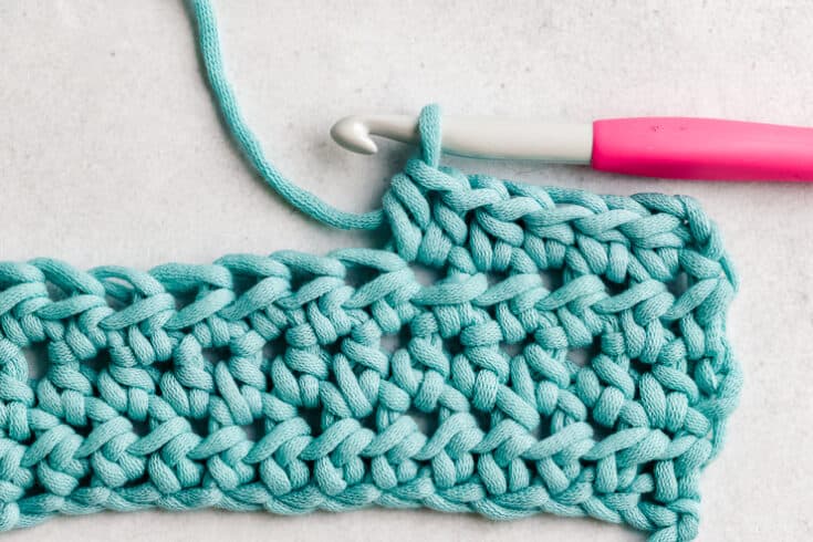 How to Half Double Crochet Stitch (HDC) - Sarah Maker
