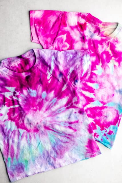 How to Ice Dye - Easy DIY Tutorial - Sarah Maker