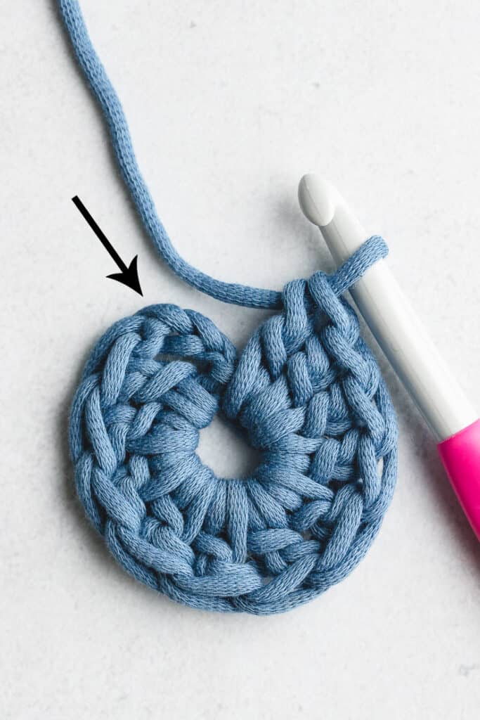 How to Slip Stitch in Crochet (sl st) for Beginners - Sarah Maker