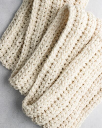 How to Crochet a Scarf for Beginners - Free Pattern - Sarah Maker