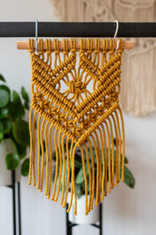 20+ Free Macrame Wall Hanging Patterns and Tutorials - Sarah Maker