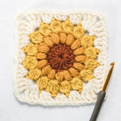 Easy Crochet and Knitting Patterns, Tutorials, and Crafts - Sarah Maker