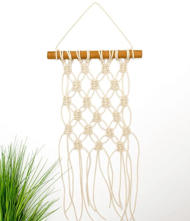 20+ Free Macrame Wall Hanging Patterns and Tutorials - Sarah Maker