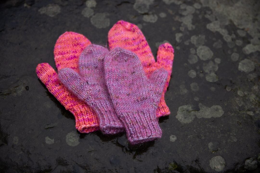 25 Free and Easy Knitting Patterns for Beginners - Sarah Maker