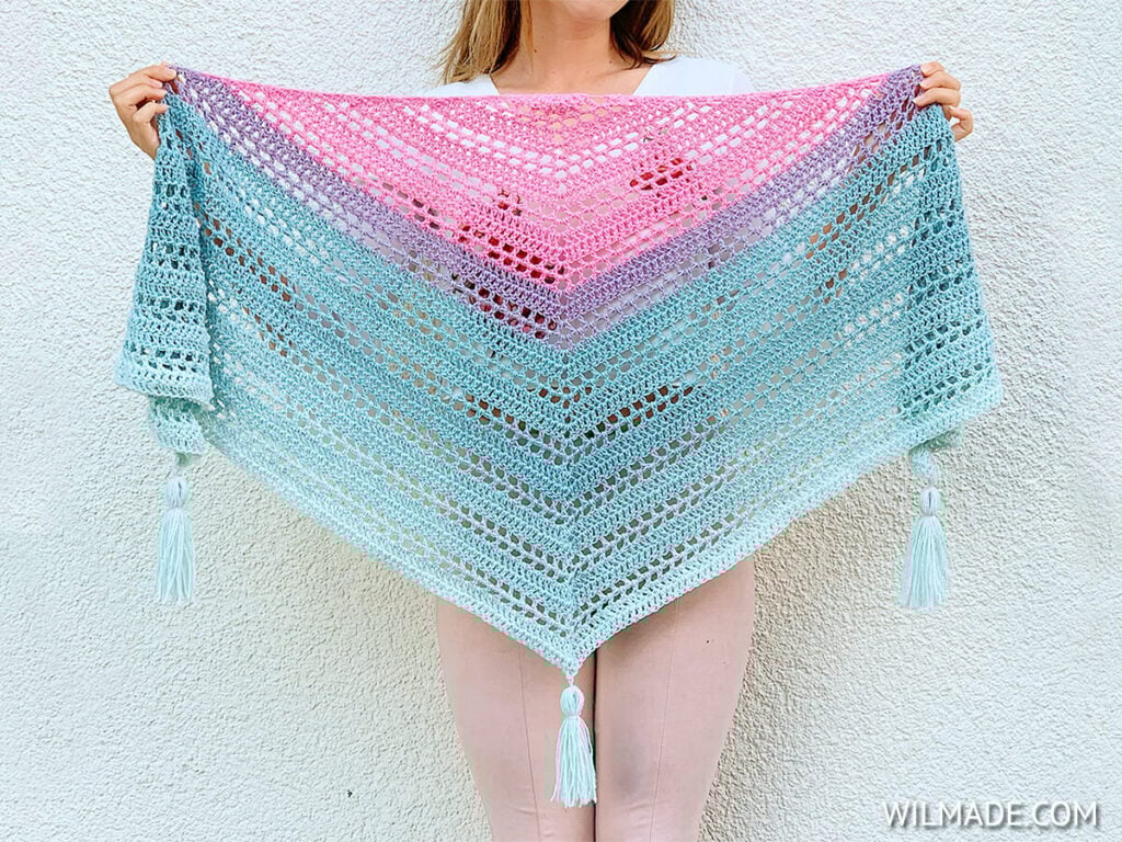25 Free Crochet Shawl and Wrap Patterns - Sarah Maker