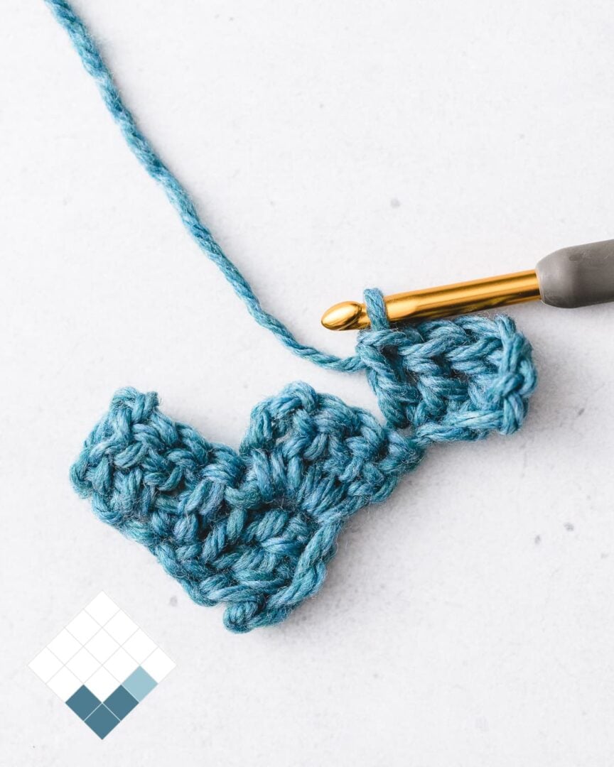 How to Corner-to-Corner Crochet (C2C) for Beginners - Sarah Maker