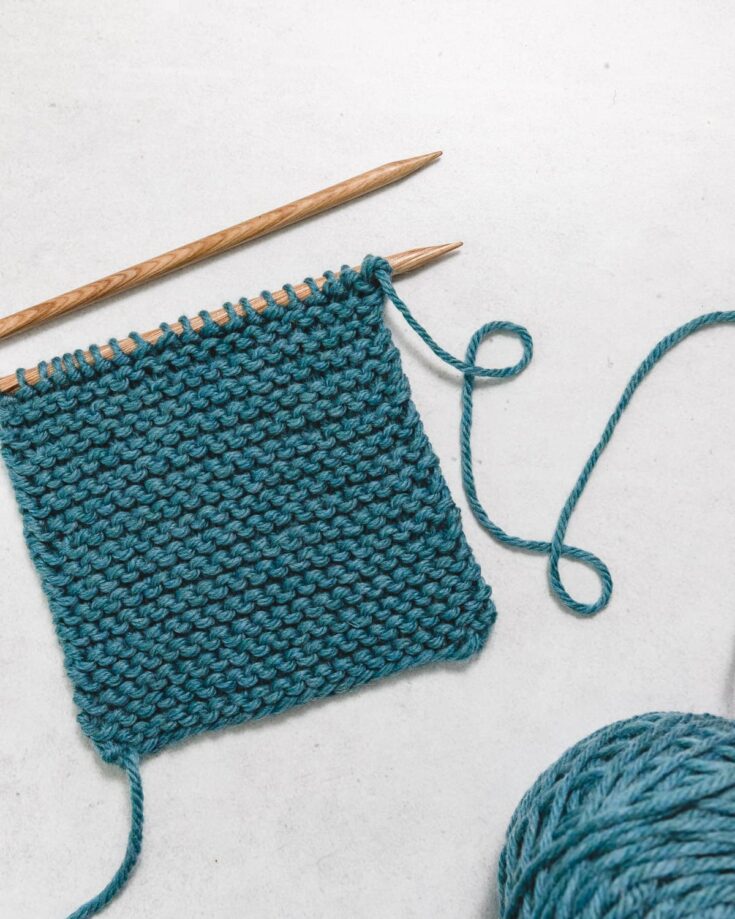 How to Knit Garter Stitch for Beginners - Sarah Maker