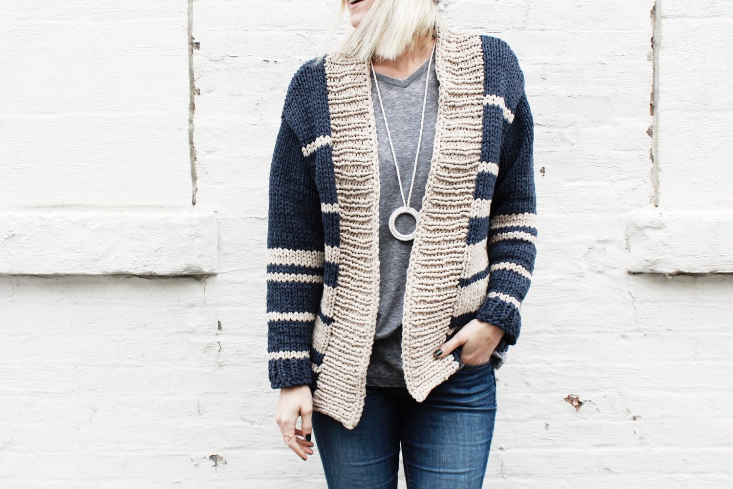 25 Free & Easy Cardigan Knitting Patterns (Beginner-Friendly!)