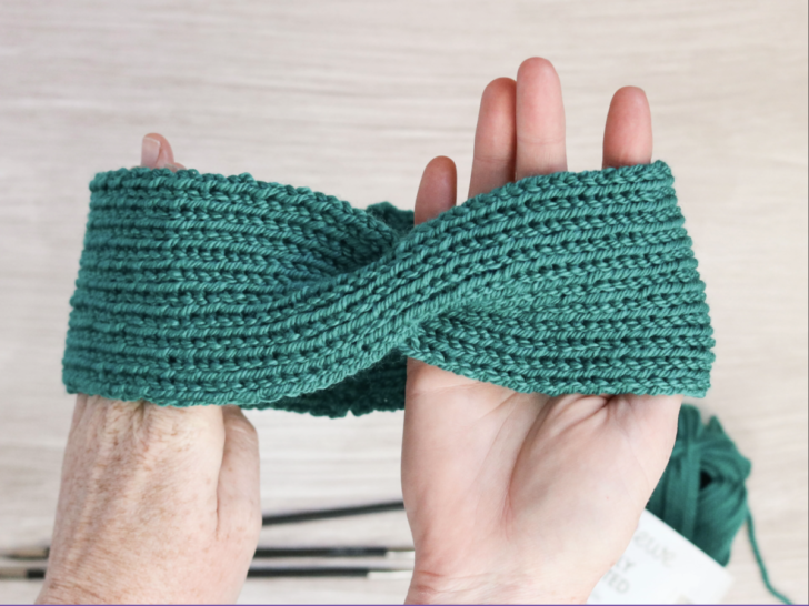 25 Free Headband and Ear Warmer Knitting Patterns - Sarah Maker