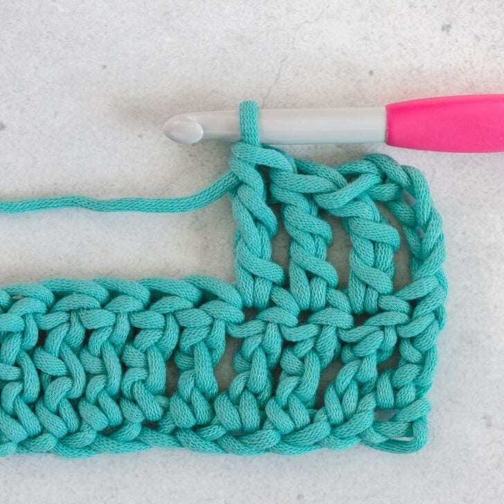 How to Treble Crochet Stitch (tr) - Sarah Maker