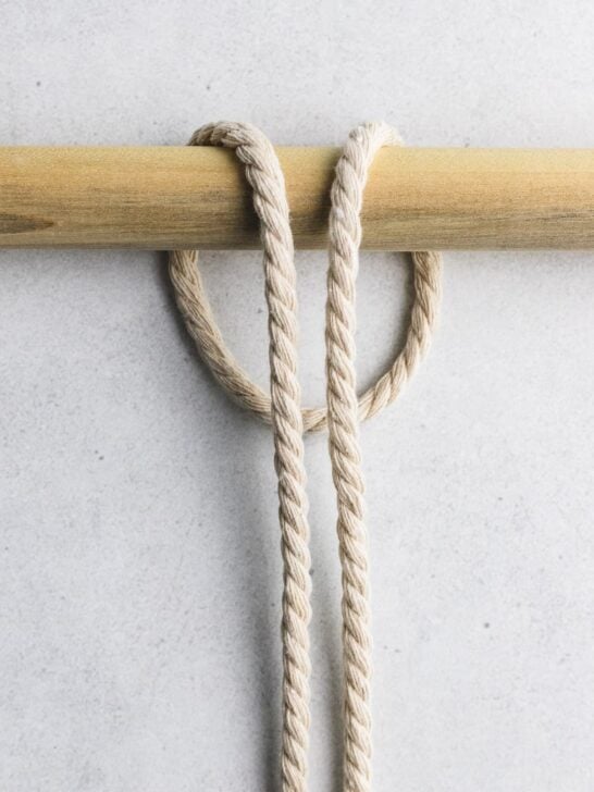 17 Basic Macrame Knots: Step-by-Step Instructions - Sarah Maker