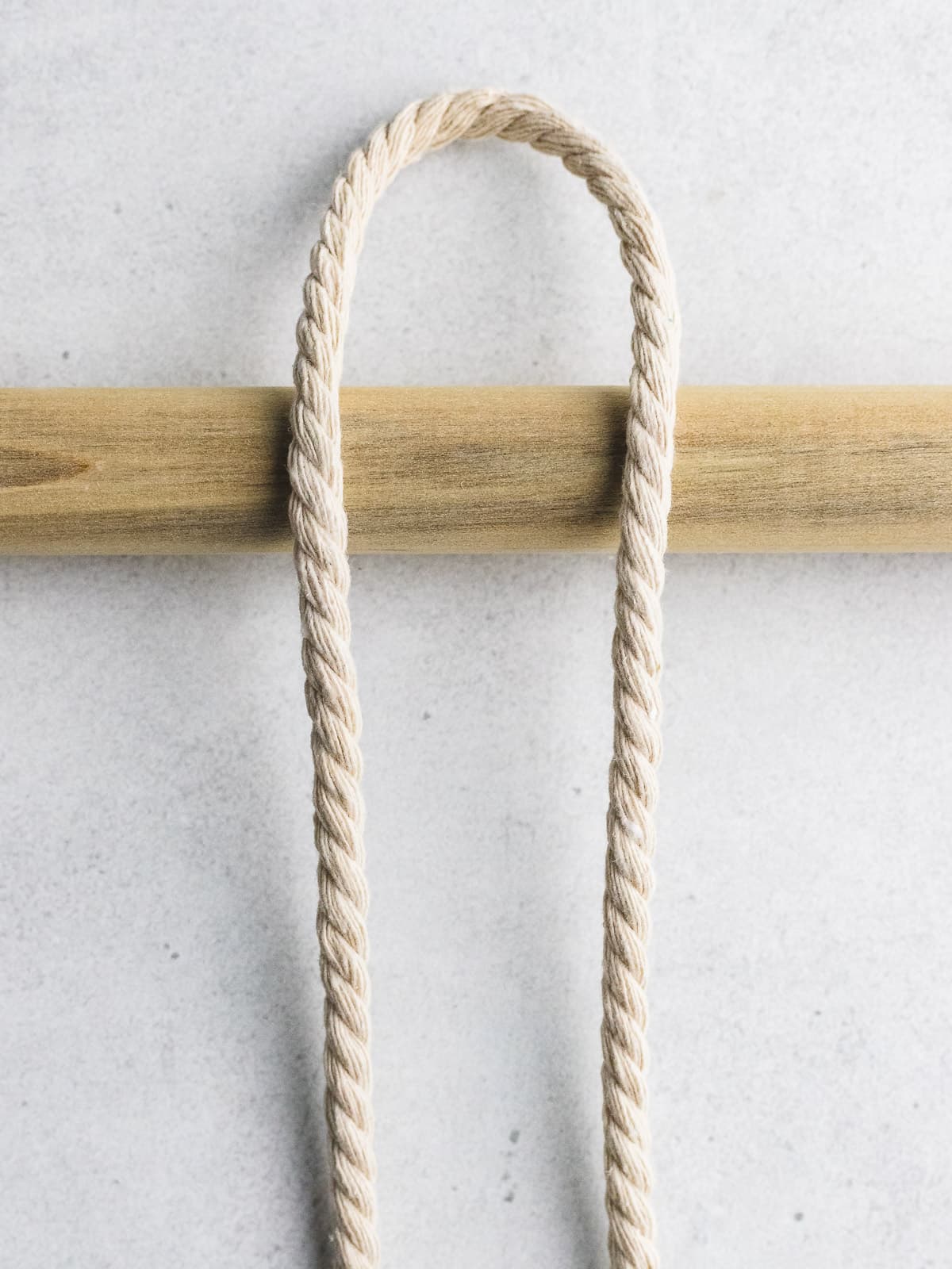 17 Basic Macrame Knots: Step-by-Step Instructions - Sarah Maker