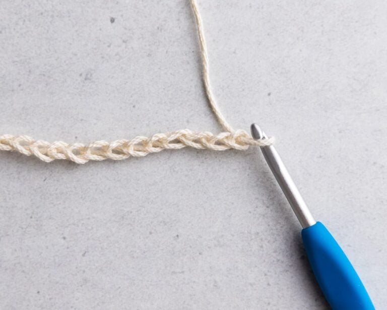 How to Crochet a Bandana + Free Easy Pattern - Sarah Maker