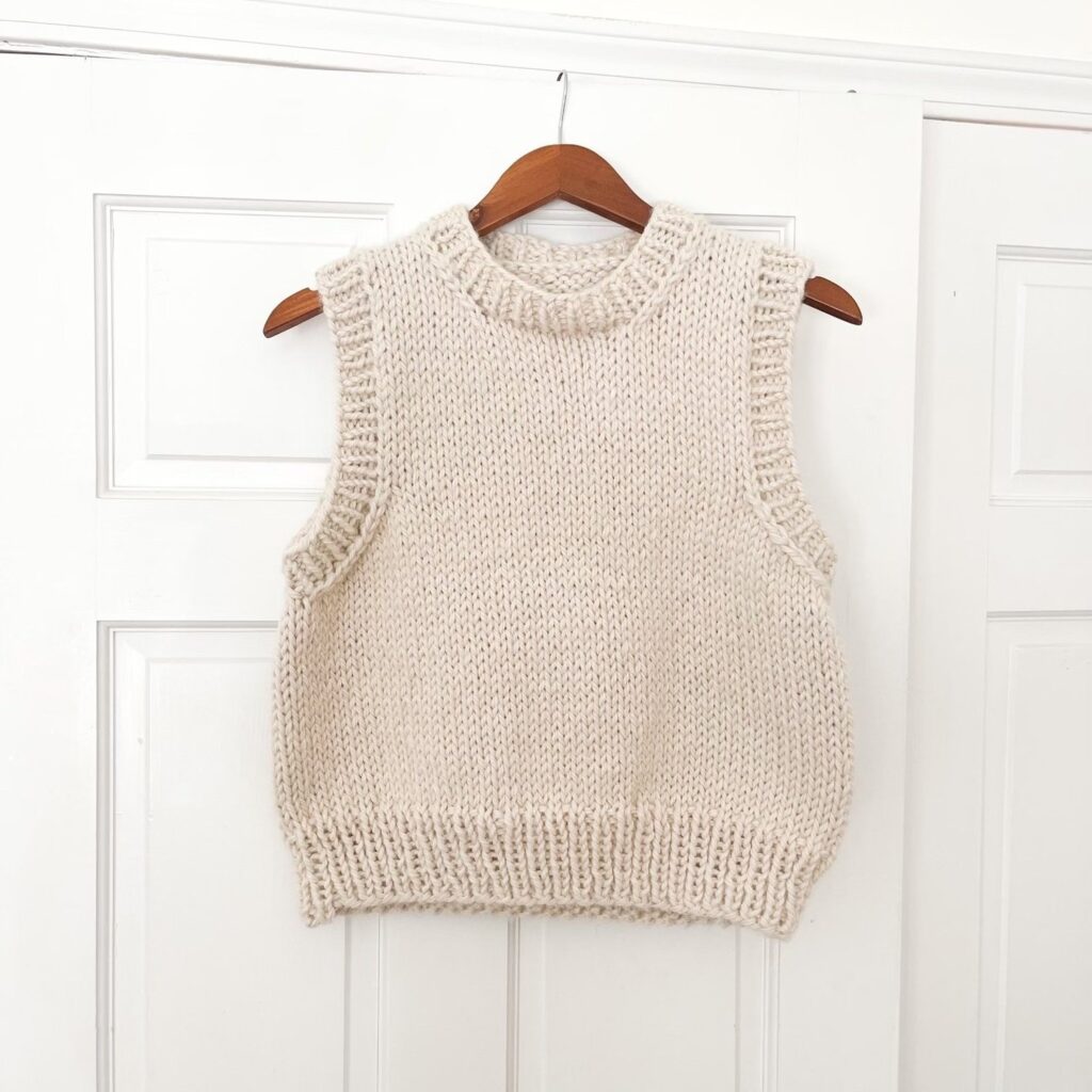 21 Free Vest Knitting Patterns - Sarah Maker