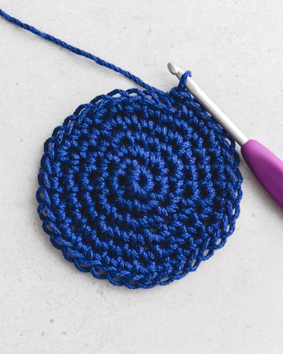 Free Crochet Water Bottle Holder Pattern - Sarah Maker