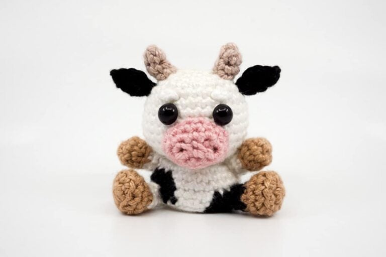 25 Adorable & Free Crochet Cow Patterns - Sarah Maker