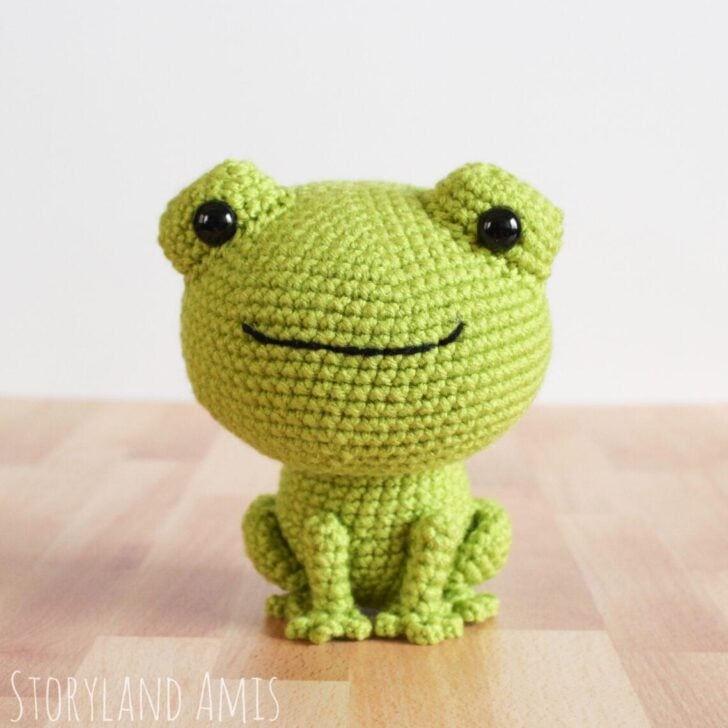 17 Free Crochet Frog Patterns - Sarah Maker