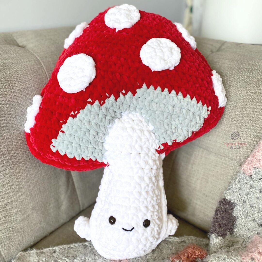30 Free Crochet Mushroom Patterns for Amigurumi, Decor and More - Sarah ...