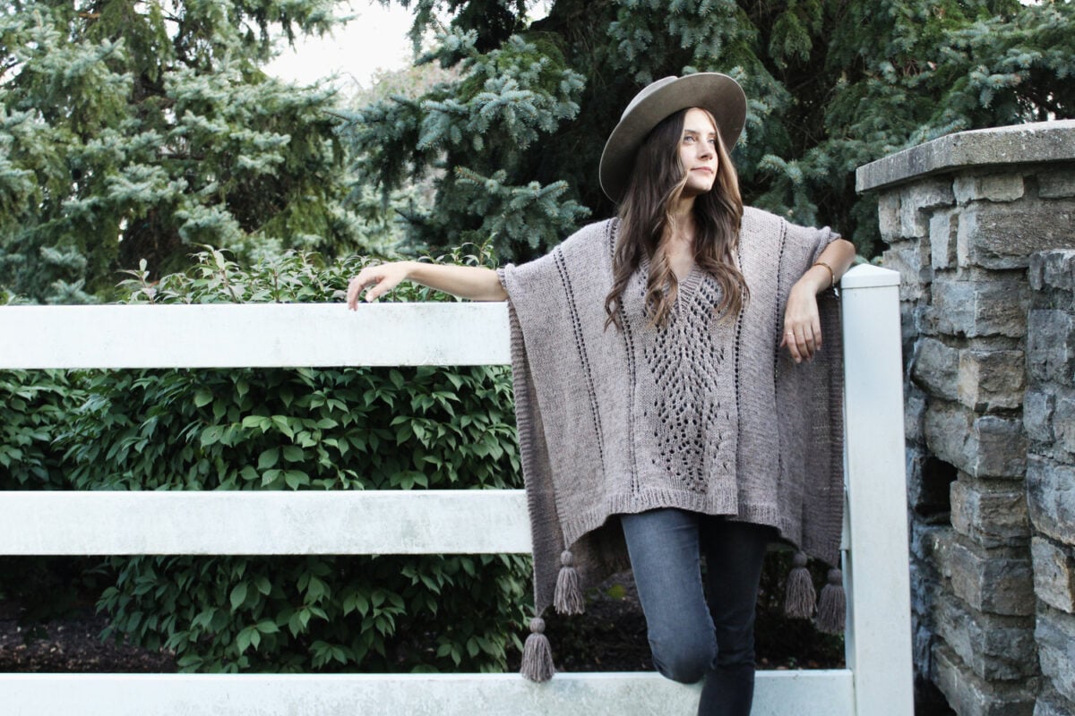 27 Free Knit Poncho Patterns for All Seasons - Sarah Maker