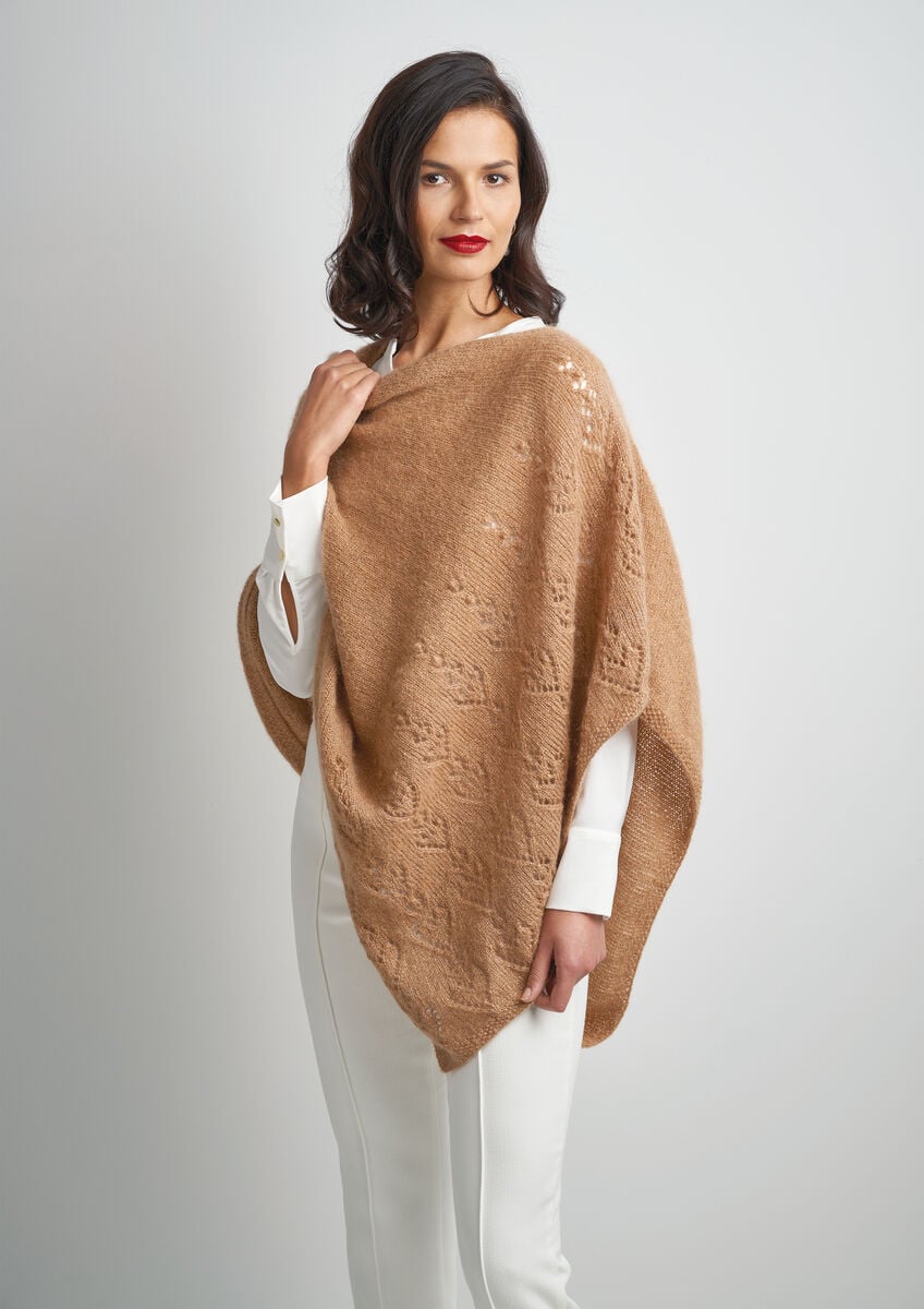27 Free Knit Poncho Patterns for All Seasons - Sarah Maker