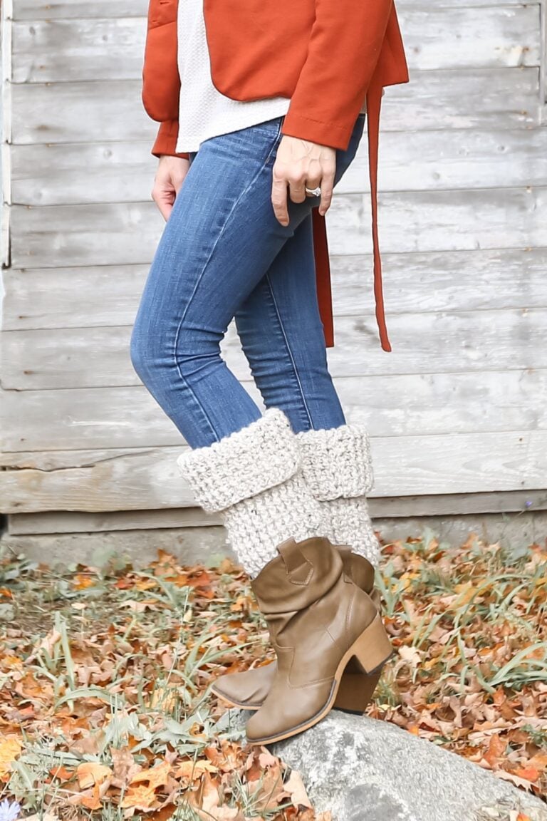 25 Cozy & Free Crochet Leg Warmer Patterns - Sarah Maker