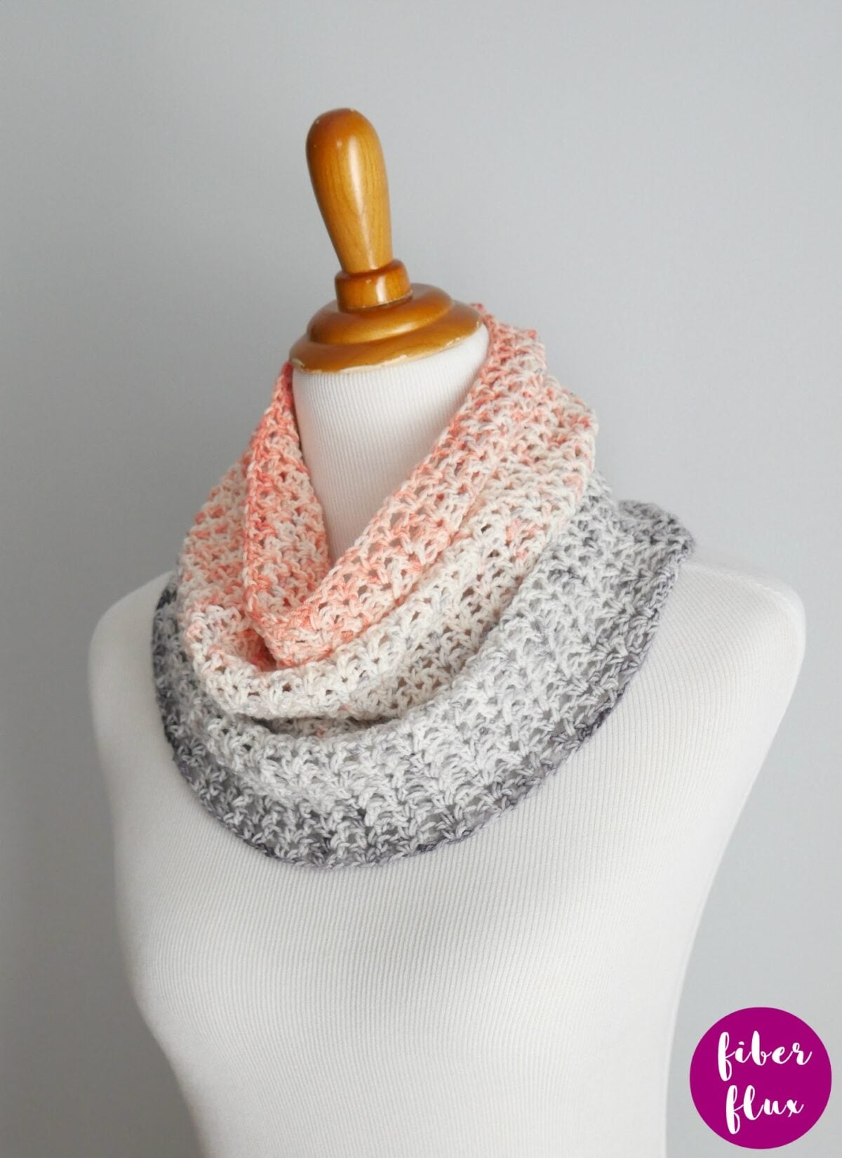 30+ Free Crochet Cowl Patterns To Keep You Warm - Sarah Maker