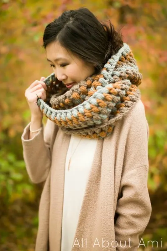 30+ Free Crochet Cowl Patterns To Keep You Warm - Sarah Maker