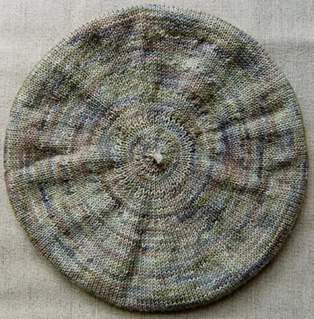 27+ Free Knit Beret Patterns - Sarah Maker