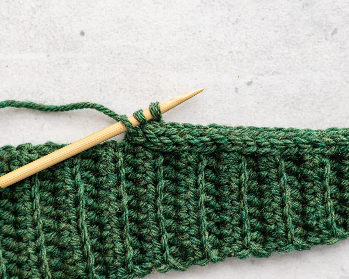 Evergreen Mini Scarf - Free Crochet Pattern - Sarah Maker