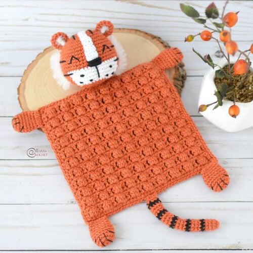 25+ Adorable (and Free) Crochet Lovey Patterns - Sarah Maker